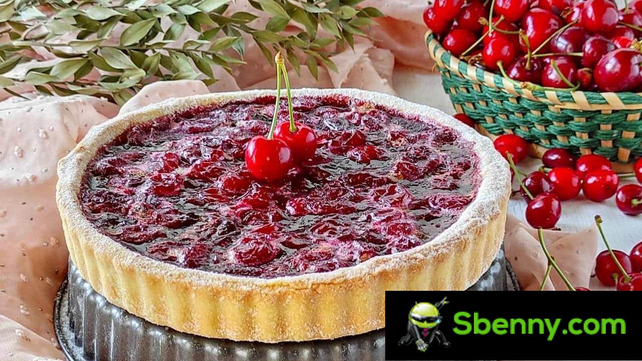 Sour Cherry Tart: the variety of cherries that makes this recipe a real ...