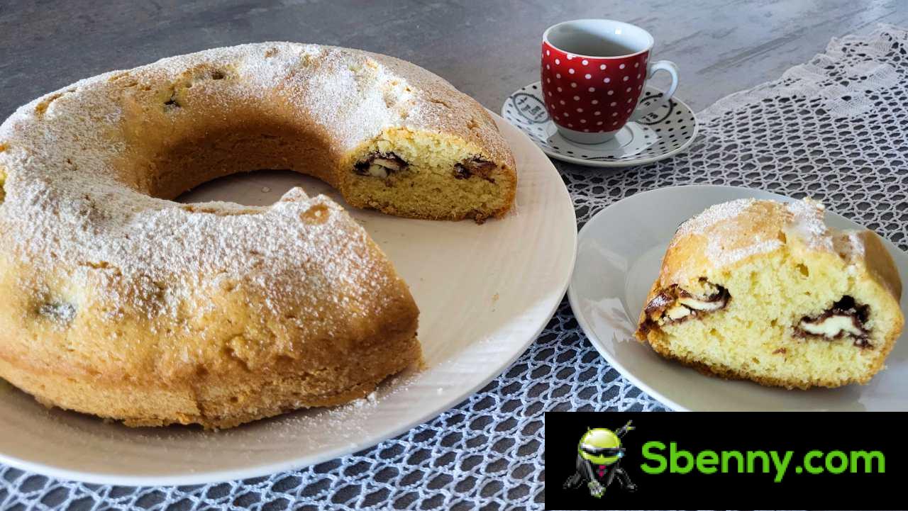 Fluffy donut with Kinder chocolate - Sbenny’s Blog