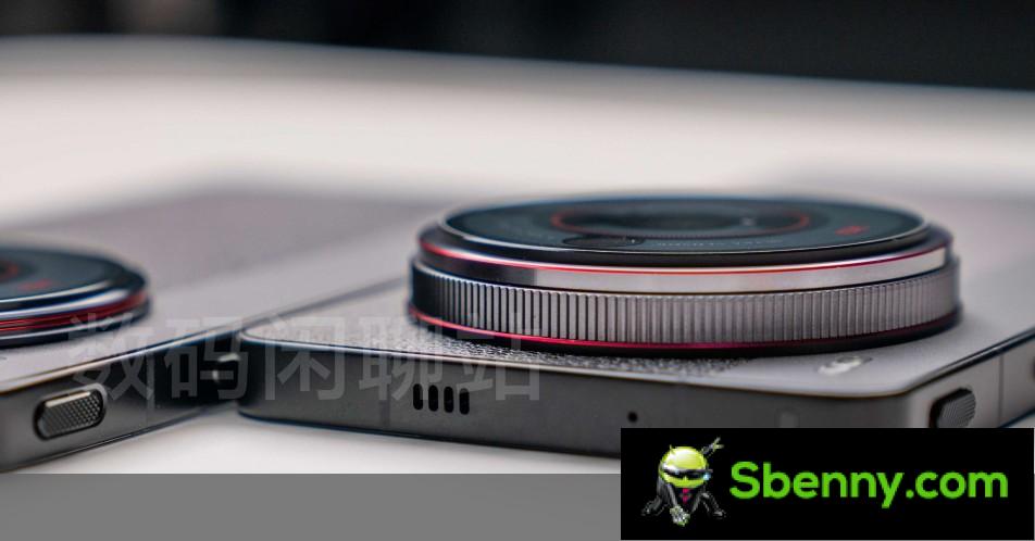 In the photo the first nubia phone equipped with a 1-inch 35 mm camera ...